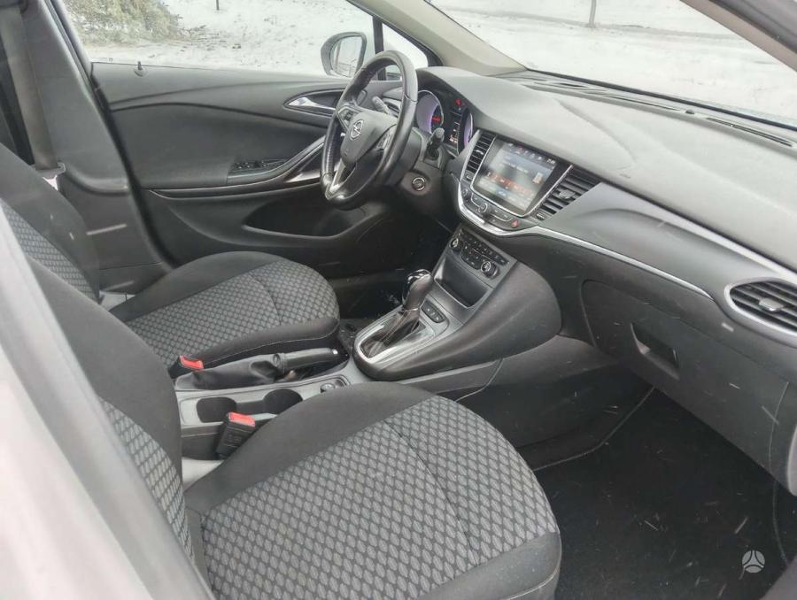Balts Opel Astra 2016 Marijampole, ar dzinēja tilpumu 1.60 L un nobraukumu 194 tūkst. km par 6000 €, foto 20 vietnē AUTOMOTO.COM.LV