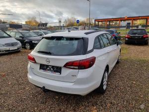 Balts Opel Astra 2016 Kauņa, ar dzinēja tilpumu 1.60 L un nobraukumu 240 tūkst. km par 5500 €, foto 2 vietnē AUTOMOTO.COM.LV