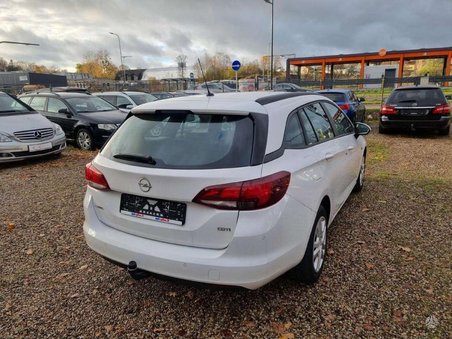 Balts Opel Astra 2016 Kauņa, ar dzinēja tilpumu 1.60 L un nobraukumu 240 tūkst. km par 5500 €, foto 2 vietnē AUTOMOTO.COM.LV