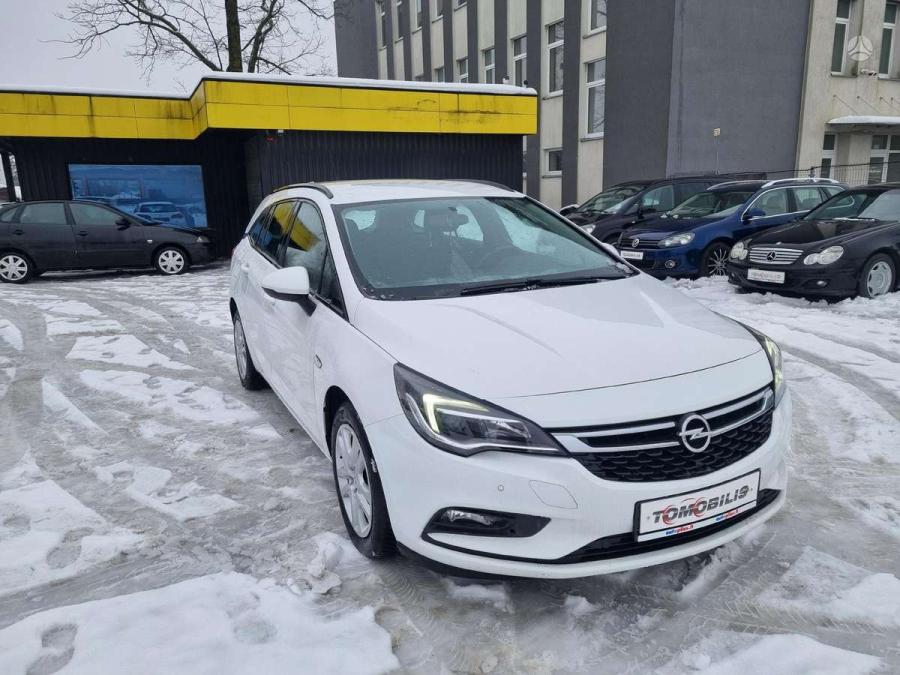 Balts Opel Astra 2016 Kauņa, ar dzinēja tilpumu 1.60 L un nobraukumu 240 tūkst. km par 5500 €, foto 1 vietnē AUTOMOTO.COM.LV