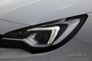 White Opel Astra 2016 in Tallinn, with an engine capacity of 1.60 L and mileage of 274 thousand km for 4999 €, photo 12 on AUTOMOTO.COM.LV