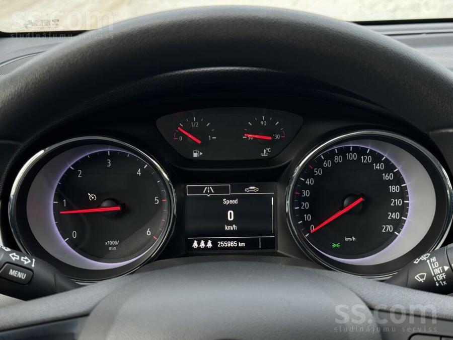 Balts Opel Astra 2016 Jūrmala, ar dzinēja tilpumu 1.60 L un nobraukumu 0 tūkst. km par 5190 €, foto 15 vietnē AUTOMOTO.COM.LV