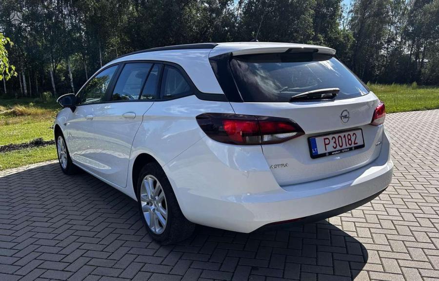 Balts Opel Astra 2016 Utena, ar dzinēja tilpumu 1.00 L un nobraukumu 216 tūkst. km par 4950 €, foto 17 vietnē AUTOMOTO.COM.LV