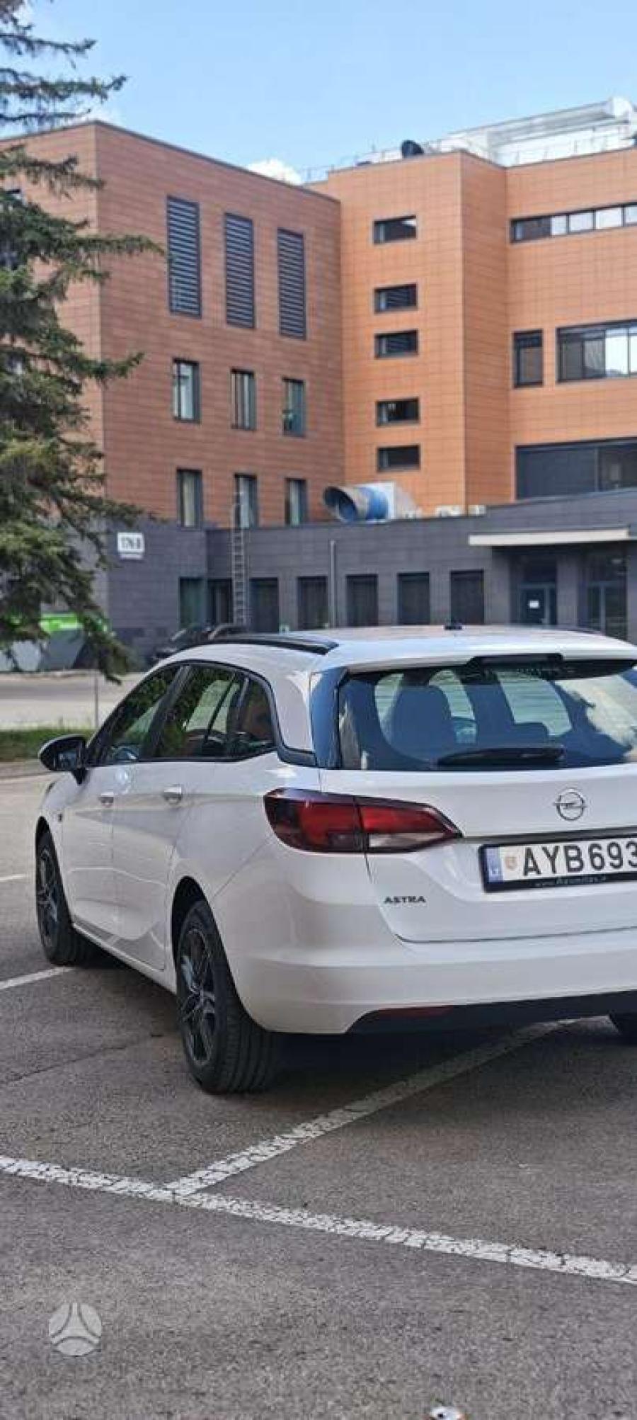 Balts Opel Astra 2016 Viļņa, ar dzinēja tilpumu 1.60 L un nobraukumu 253 tūkst. km par 4900 €, foto 3 vietnē AUTOMOTO.COM.LV