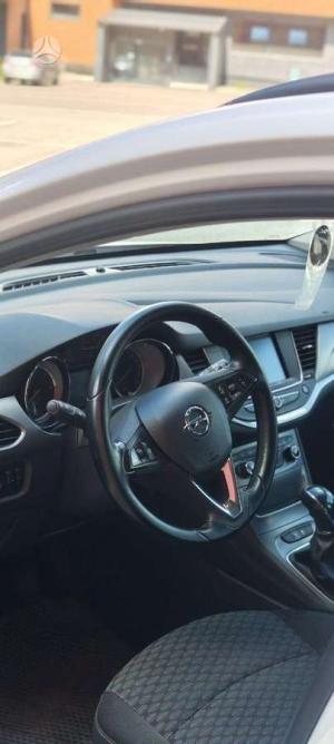 Balts Opel Astra 2016 Viļņa, ar dzinēja tilpumu 1.60 L un nobraukumu 253 tūkst. km par 4900 €, foto 15 vietnē AUTOMOTO.COM.LV