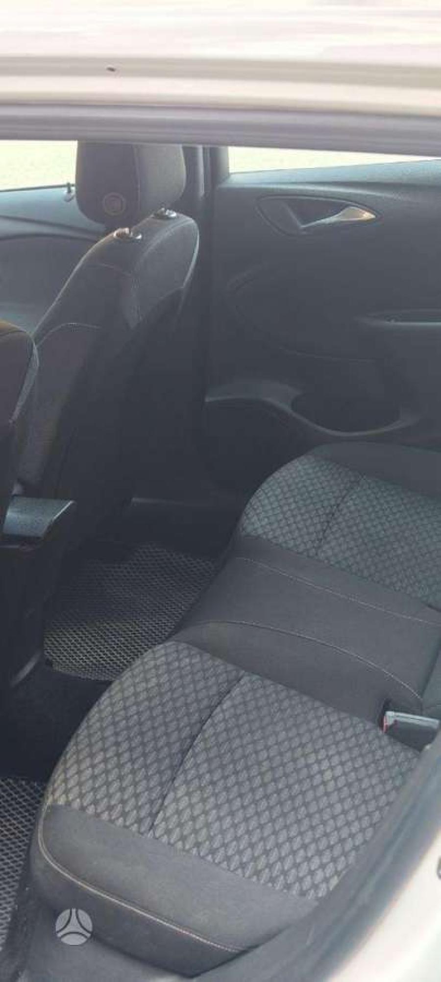 Balts Opel Astra 2016 Viļņa, ar dzinēja tilpumu 1.60 L un nobraukumu 253 tūkst. km par 4900 €, foto 16 vietnē AUTOMOTO.COM.LV