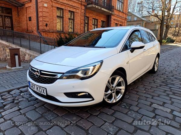 White Opel Astra 2017 in Tartu, with an engine capacity of 1.60 L and mileage of 267 thousand km for 7399 €, photo 1 on AUTOMOTO.COM.LV