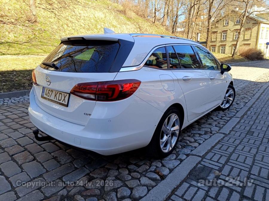 White Opel Astra 2017 in Tartu, with an engine capacity of 1.60 L and mileage of 267 thousand km for 7399 €, photo 3 on AUTOMOTO.COM.LV