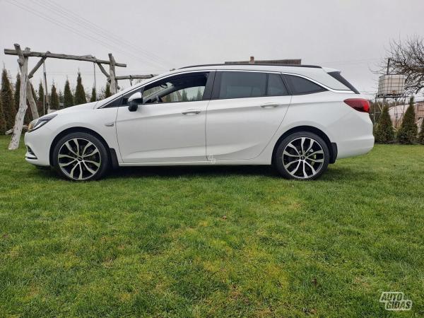 White Opel Astra 2017 in Vilnius, with an engine capacity of 1.60 L and mileage of 246 thousand km for 6750 €, photo 3 on AUTOMOTO.COM.LV