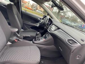 Balts Opel Astra 2017 Rīga, ar dzinēja tilpumu 1.60 L un nobraukumu 172 tūkst. km par 7950 €, foto 9 vietnē AUTOMOTO.COM.LV