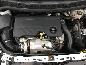 Balts Opel Astra 2017 Rīga, ar dzinēja tilpumu 1.60 L un nobraukumu 172 tūkst. km par 7950 €, foto 17 vietnē AUTOMOTO.COM.LV