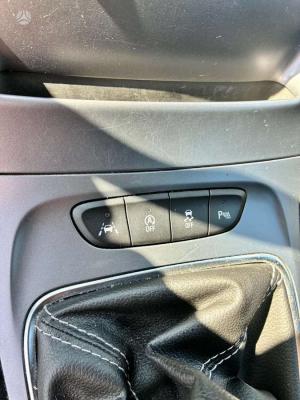 Balts Opel Astra 2017 Jonava, ar dzinēja tilpumu 1.60 L un nobraukumu 188 tūkst. km par 4499 €, foto 14 vietnē AUTOMOTO.COM.LV
