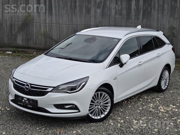 White Opel Astra 2017 in Riga, with an engine capacity of 1.60 L and mileage of 172 thousand km for 5790 €, photo 4 on AUTOMOTO.COM.LV