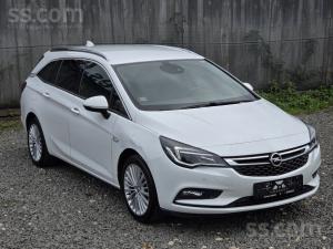 White Opel Astra 2017 in Riga, with an engine capacity of 1.60 L and mileage of 172 thousand km for 5790 €, photo 5 on AUTOMOTO.COM.LV
