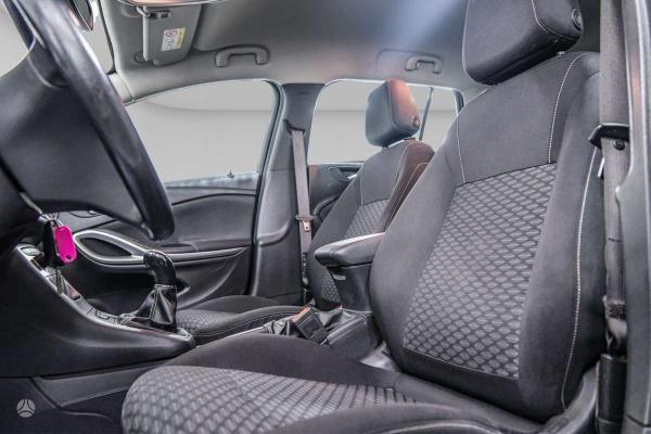 Balts Opel Astra 2017 Kauņa, ar dzinēja tilpumu 1.60 L un nobraukumu 208 tūkst. km par 5700 €, foto 8 vietnē AUTOMOTO.COM.LV