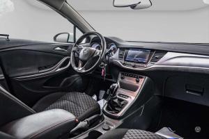 White Opel Astra 2017 in Kaunas, with an engine capacity of 1.60 L and mileage of 208 thousand km for 5700 €, photo 12 on AUTOMOTO.COM.LV