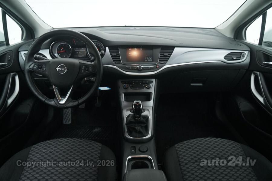 Balts Opel Astra 2018 Tallina, ar dzinēja tilpumu 1.40 L un nobraukumu 172 tūkst. km par 6990 €, foto 8 vietnē AUTOMOTO.COM.LV