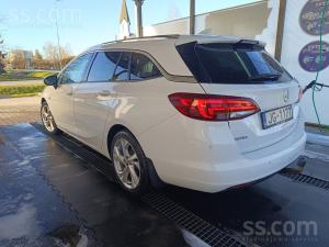 White Opel Astra 2018 in Limbazi, with an engine capacity of 1.60 L and mileage of 250 thousand km for 6600 €, photo 6 on AUTOMOTO.COM.LV
