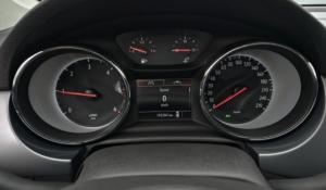Balts Opel Astra 2018 Rīga, ar dzinēja tilpumu 1.60 L un nobraukumu 176 tūkst. km par 7990 €, foto 8 vietnē AUTOMOTO.COM.LV