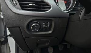 Balts Opel Astra 2018 Rīga, ar dzinēja tilpumu 1.60 L un nobraukumu 176 tūkst. km par 7990 €, foto 11 vietnē AUTOMOTO.COM.LV