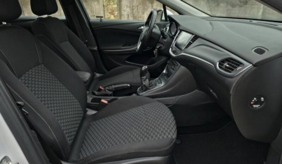 Balts Opel Astra 2018 Rīga, ar dzinēja tilpumu 1.60 L un nobraukumu 176 tūkst. km par 7990 €, foto 13 vietnē AUTOMOTO.COM.LV