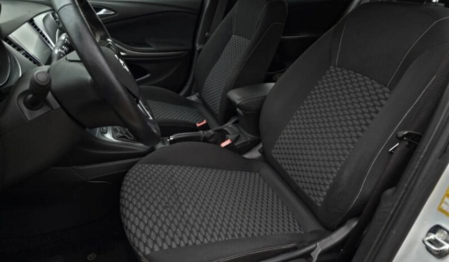 Balts Opel Astra 2018 Rīga, ar dzinēja tilpumu 1.60 L un nobraukumu 176 tūkst. km par 7990 €, foto 18 vietnē AUTOMOTO.COM.LV