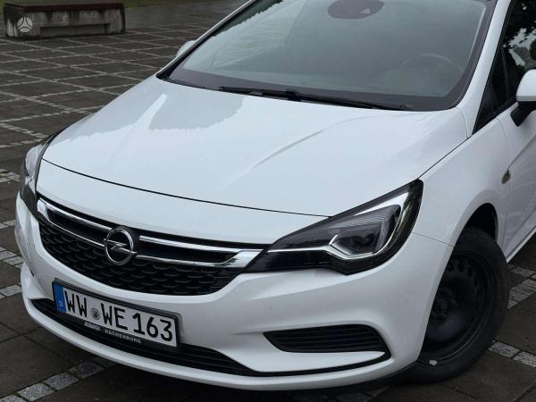 Белый Опель Астра 2018 в Каунас, объемом двигателя 1.60 л и пробегом 117 тыс. км за 6350 €, фото 2 на AUTOMOTO.COM.LV