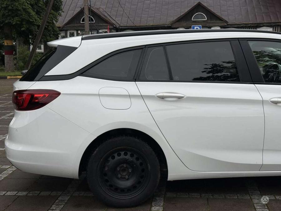 Balts Opel Astra 2018 Kauņa, ar dzinēja tilpumu 1.60 L un nobraukumu 117 tūkst. km par 6350 €, foto 9 vietnē AUTOMOTO.COM.LV