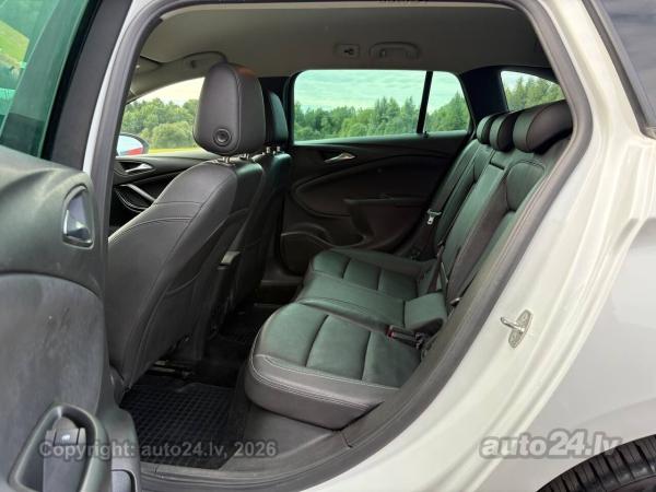 Balts Opel Astra 2018 Tallina, ar dzinēja tilpumu 1.60 L un nobraukumu 139 tūkst. km par 9450 €, foto 10 vietnē AUTOMOTO.COM.LV