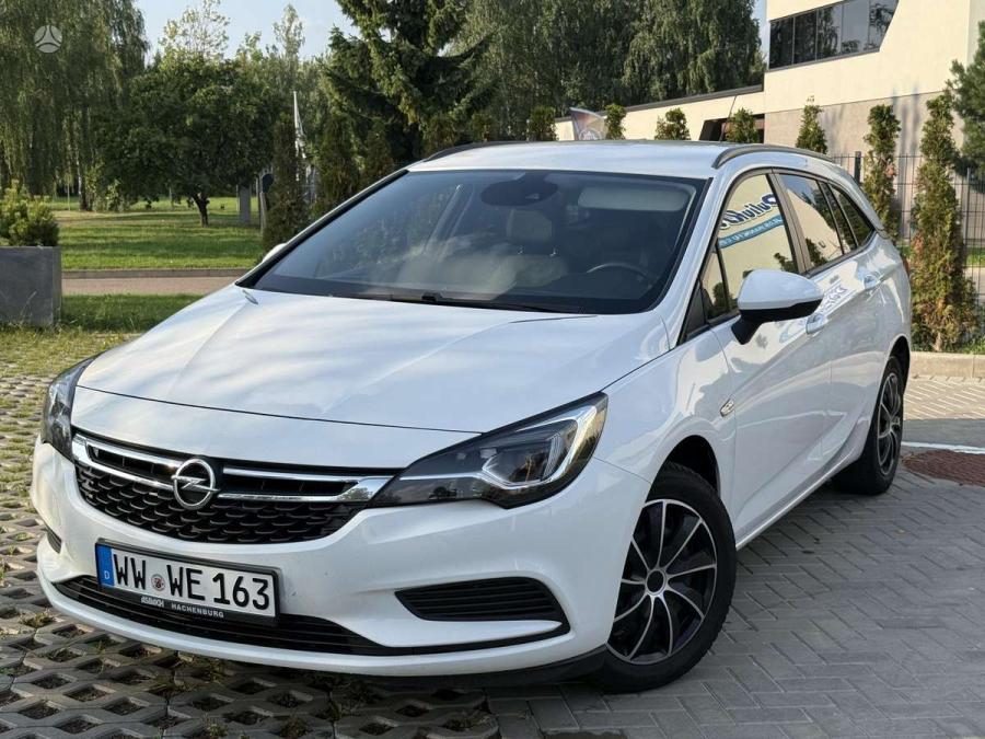 Balts Opel Astra 2018 Kauņa, ar dzinēja tilpumu 1.60 L un nobraukumu 117 tūkst. km par 5950 €, foto 1 vietnē AUTOMOTO.COM.LV