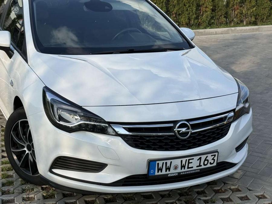Balts Opel Astra 2018 Kauņa, ar dzinēja tilpumu 1.60 L un nobraukumu 117 tūkst. km par 5950 €, foto 9 vietnē AUTOMOTO.COM.LV