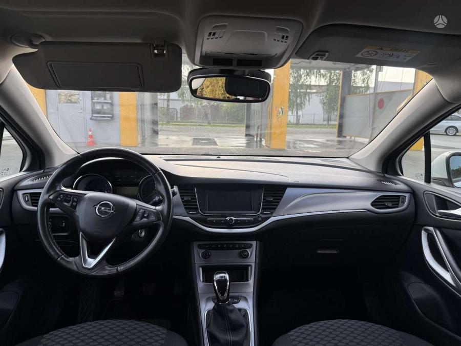 Balts Opel Astra 2018 Kauņa, ar dzinēja tilpumu 1.60 L un nobraukumu 117 tūkst. km par 5950 €, foto 19 vietnē AUTOMOTO.COM.LV