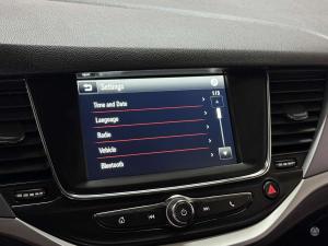 Balts Opel Astra 2018 Kauņa, ar dzinēja tilpumu 1.60 L un nobraukumu 117 tūkst. km par 5950 €, foto 28 vietnē AUTOMOTO.COM.LV