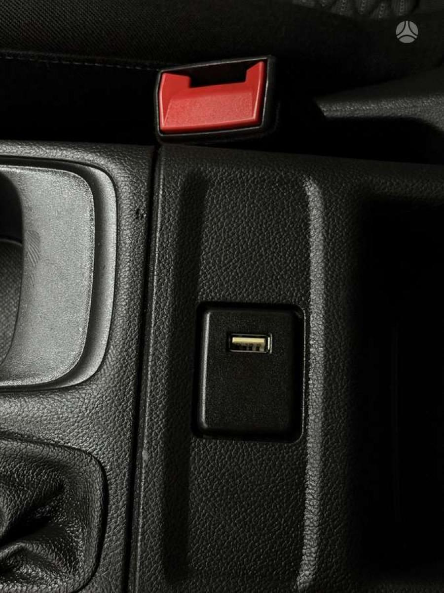 Balts Opel Astra 2018 Kauņa, ar dzinēja tilpumu 1.60 L un nobraukumu 117 tūkst. km par 5950 €, foto 32 vietnē AUTOMOTO.COM.LV