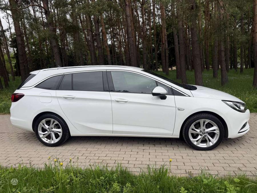 Balts Opel Astra 2018 Utena, ar dzinēja tilpumu 1.60 L un nobraukumu 191 tūkst. km par 6650 €, foto 5 vietnē AUTOMOTO.COM.LV