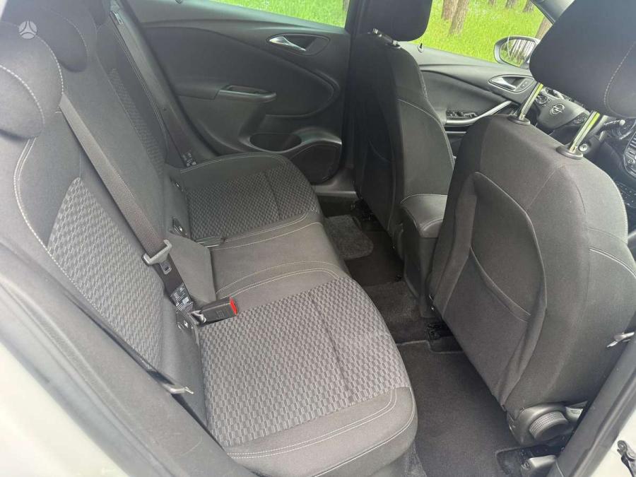 Balts Opel Astra 2018 Utena, ar dzinēja tilpumu 1.60 L un nobraukumu 191 tūkst. km par 6650 €, foto 14 vietnē AUTOMOTO.COM.LV