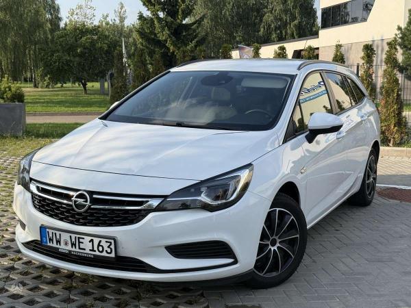 Opel Astra 2018 in Kaunas on AUTOMOTO.COM.LV White Opel Astra 2018 in Kaunas, with an engine capacity of 1.60 L and mileage of 120 thousand km for 6200 β¬, photo 1 on AUTOMOTO.COM.LV