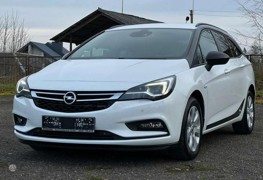 White Opel Astra 2019 in Utena, with an engine capacity of 1.60 L and mileage of 264 thousand km for 7500 €, photo 25 on AUTOMOTO.COM.LV