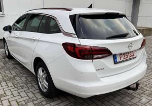 White Opel Astra 2019 in Kedainiai, with an engine capacity of 1.60 L and mileage of 167 thousand km for 6655 €, photo 9 on AUTOMOTO.COM.LV