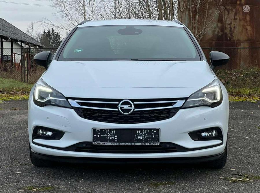 Balts Opel Astra 2019 Utena, ar dzinēja tilpumu 1.60 L un nobraukumu 264 tūkst. km par 7400 €, foto 3 vietnē AUTOMOTO.COM.LV