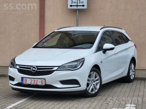 White Opel Astra 2019 in Jelgava, with an engine capacity of 1.60 L and mileage of 186 thousand km for 6790 €, photo 1 on AUTOMOTO.COM.LV