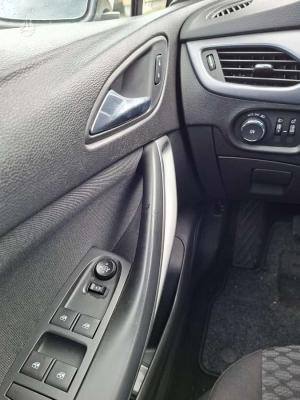 Balts Opel Astra 2019 Ukmergė, ar dzinēja tilpumu 1.00 L un nobraukumu 152 tūkst. km par 5500 €, foto 9 vietnē AUTOMOTO.COM.LV