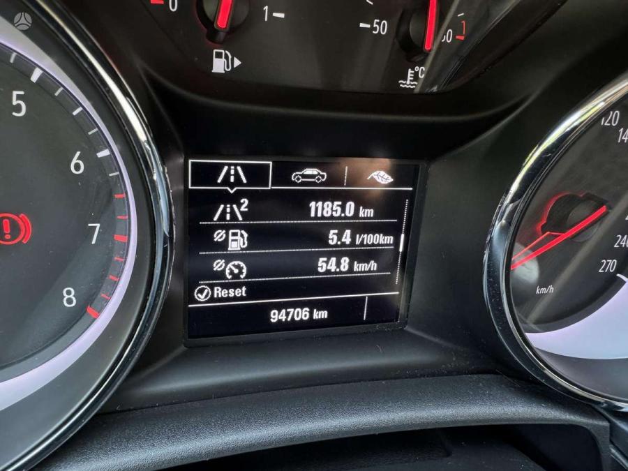Белый Опель Астра 2019 в Алитус, объемом двигателя 1.20 л и пробегом 95 тыс. км за 6350 €, фото 37 на AUTOMOTO.COM.LV
