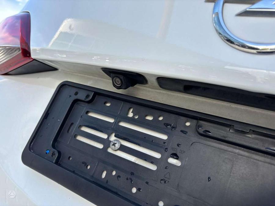 Balts Opel Astra 2019 Telšiai, ar dzinēja tilpumu 1.60 L un nobraukumu 226 tūkst. km par 7999 €, foto 12 vietnē AUTOMOTO.COM.LV