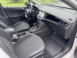White Opel Astra 2019 in Riga, with an engine capacity of 1.60 L and mileage of 0 thousand km for 6950 €, photo 11 on AUTOMOTO.COM.LV