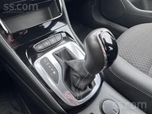 White Opel Astra 2019 in Riga, with an engine capacity of 1.60 L and mileage of 0 thousand km for 6950 €, photo 20 on AUTOMOTO.COM.LV