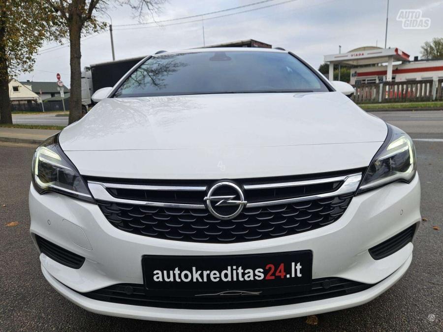 Белый Опель Астра 2019 в Шяуляй, объемом двигателя 1.00 л и пробегом 115 тыс. км за 5750 €, фото 3 на AUTOMOTO.COM.LV