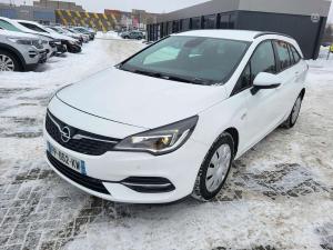 White Opel Astra 2020 in Taurage, with an engine capacity of 1.50 L and mileage of 174 thousand km for 5500 €, photo 2 on AUTOMOTO.COM.LV