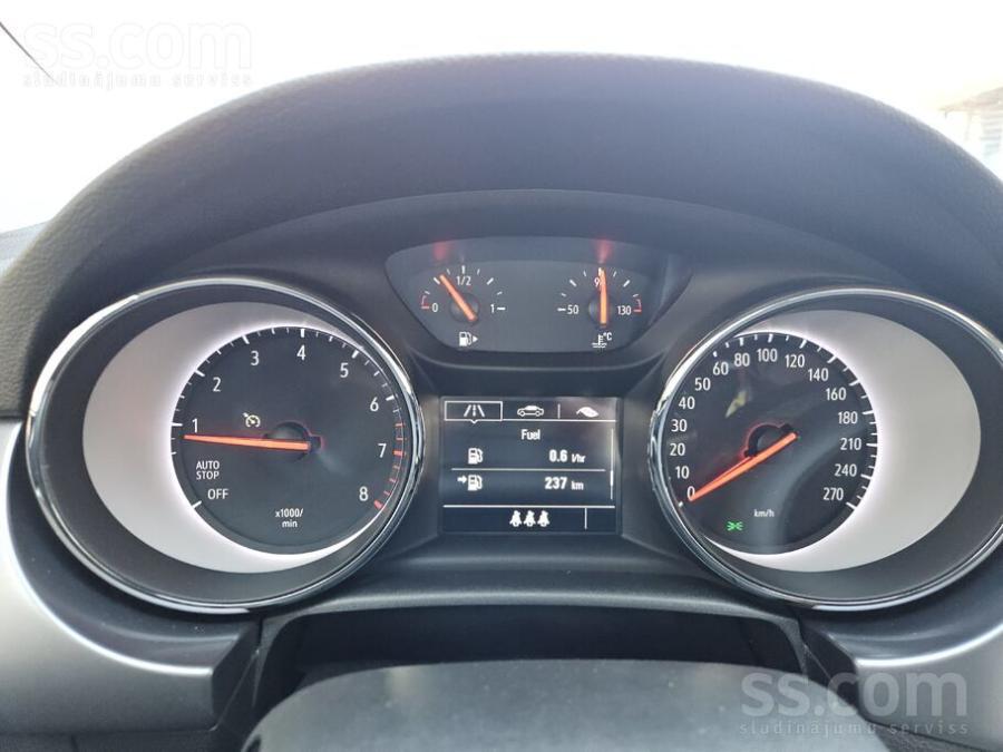 Balts Opel Astra 2020 Cēsis, ar dzinēja tilpumu 1.20 L un nobraukumu 189 tūkst. km par 7000 €, foto 10 vietnē AUTOMOTO.COM.LV