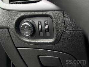 Balts Opel Astra 2020 Cēsis, ar dzinēja tilpumu 1.20 L un nobraukumu 190 tūkst. km par 7500 €, foto 14 vietnē AUTOMOTO.COM.LV